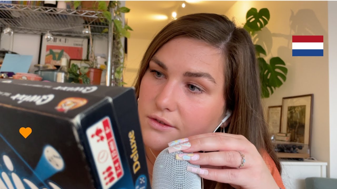 ASMR 🧡 Dutch Whispering 🇳🇱 + Visual Triggers with Mic Scratching 🎙️ ...