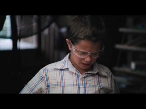 The Last Song Trailer HD - YouTube