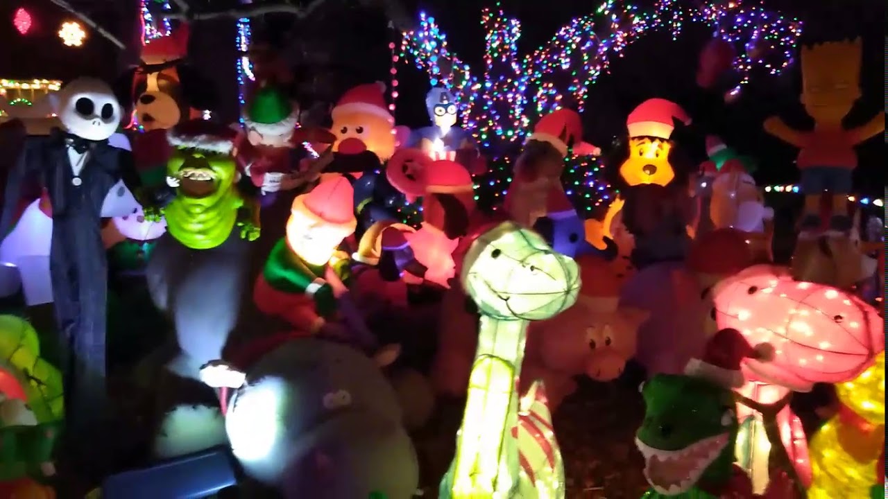 A visit to an OVER THE TOP Texas Sized Christmas Light Display_Pt6 ...