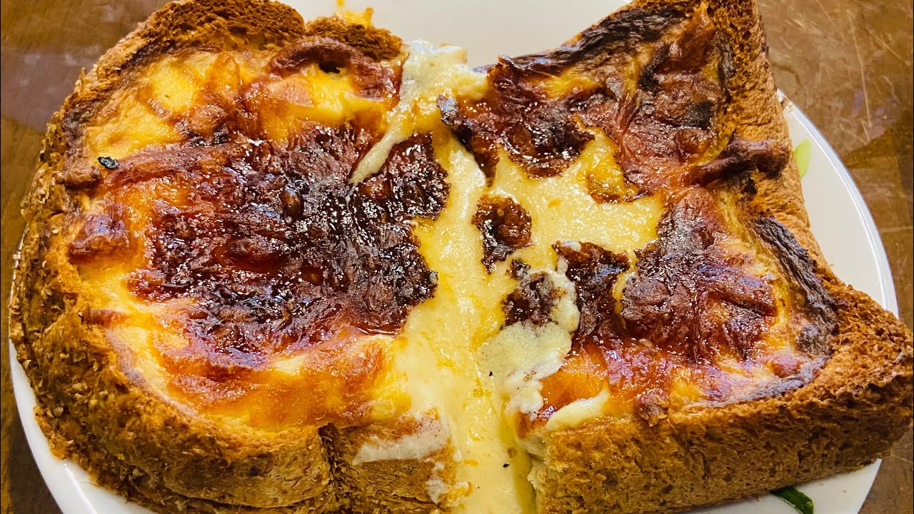 ขนมปังชีสเยิ้ม หม้อทอดไร้น้ำมัน Lava Cheese Toast by ครัวหรรษา - YouTube