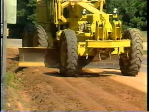 Pavement Structure Repair Techniques: Shoulder Maintenance - YouTube