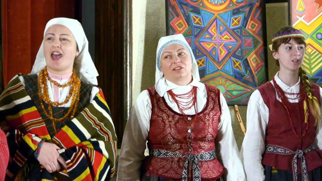 Penktasis respublikinis sutartinių festivalis "Sesė sodų sodina" 2/4 ...