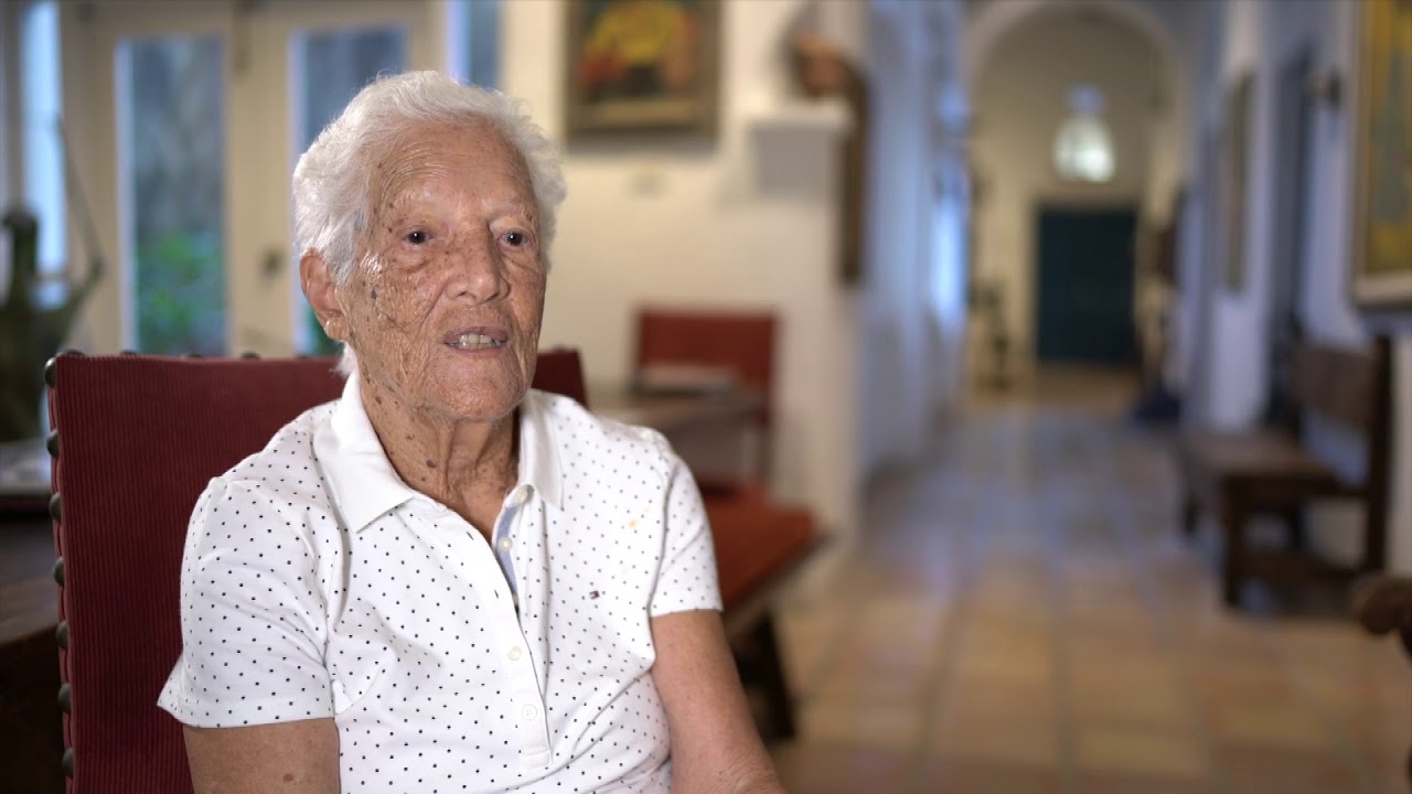 Christiane Botello | YNMQ - YouTube