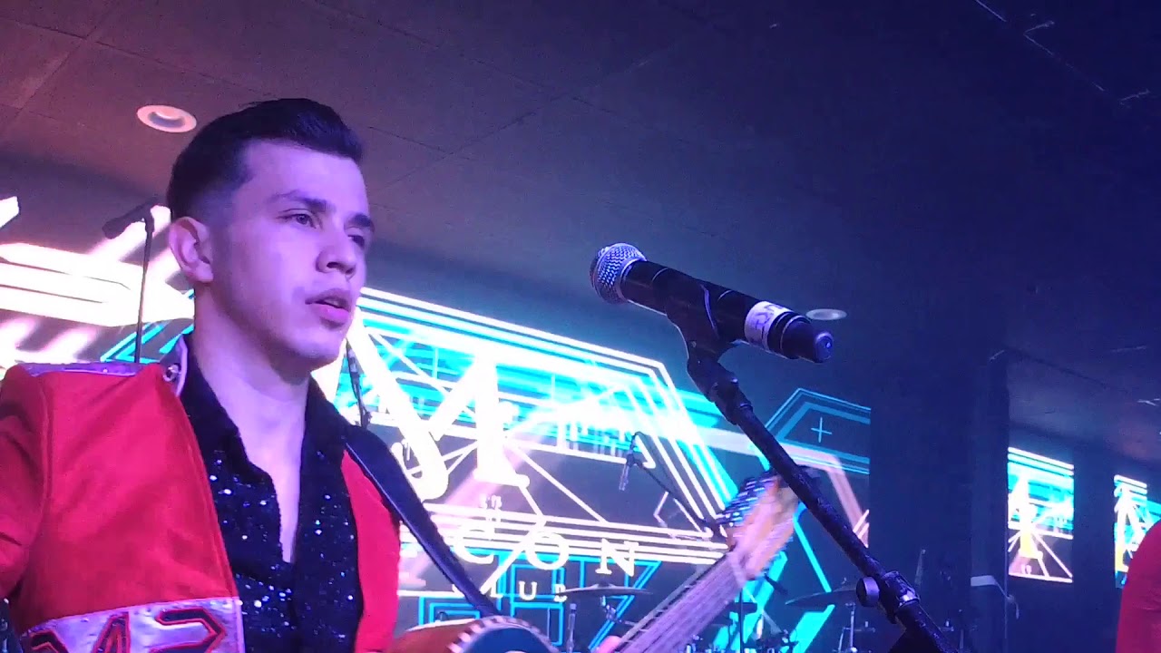 Los Parras - El Centenario (En Vivo 2019) - YouTube