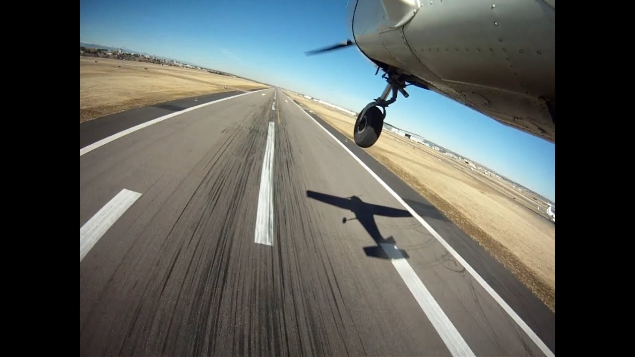 Cessna 172 Wheel View Takeoff | Flight - YouTube