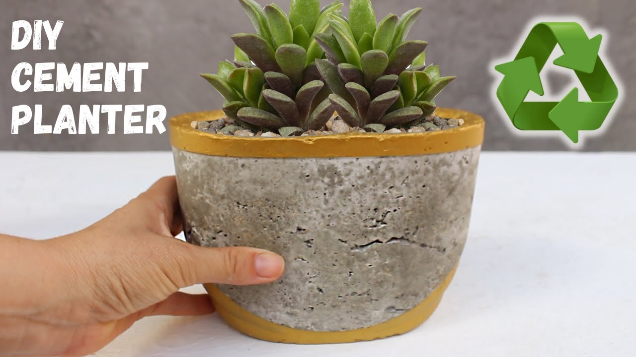 DIY Planters Out of Papercrete Using Plastic Containers - YouTube