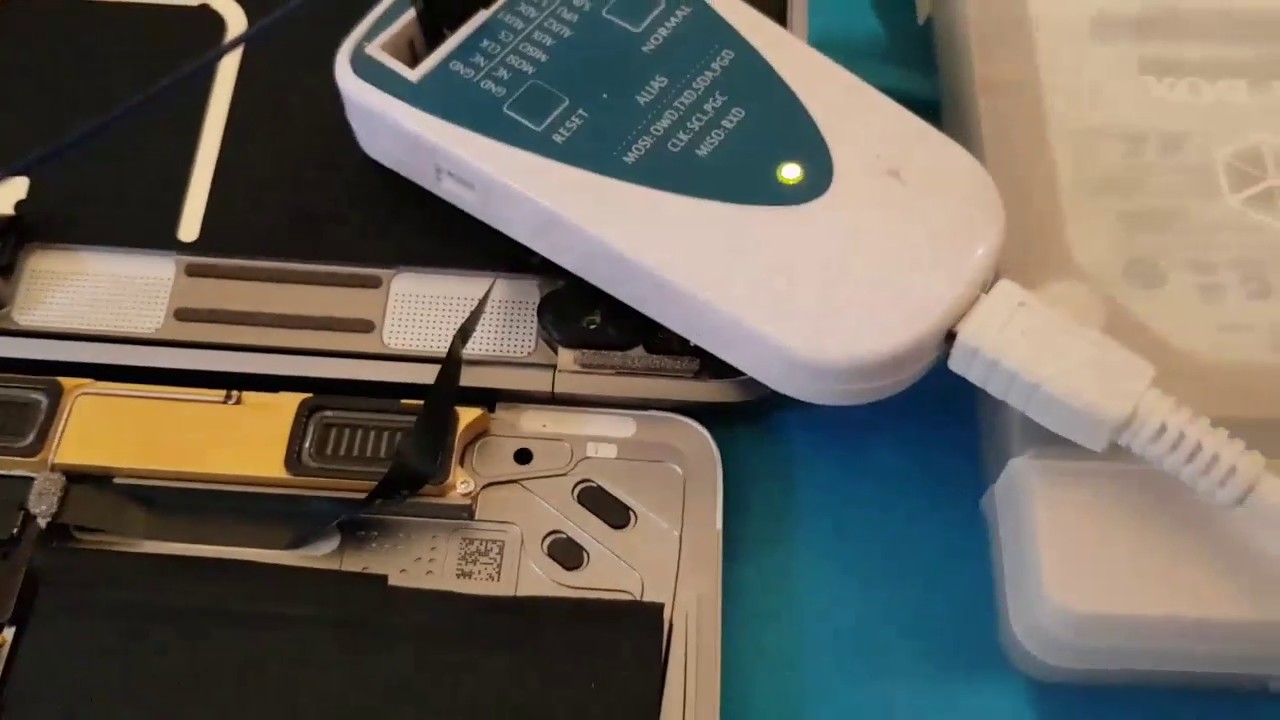 Macbook 12" A1534 read the bios - YouTube