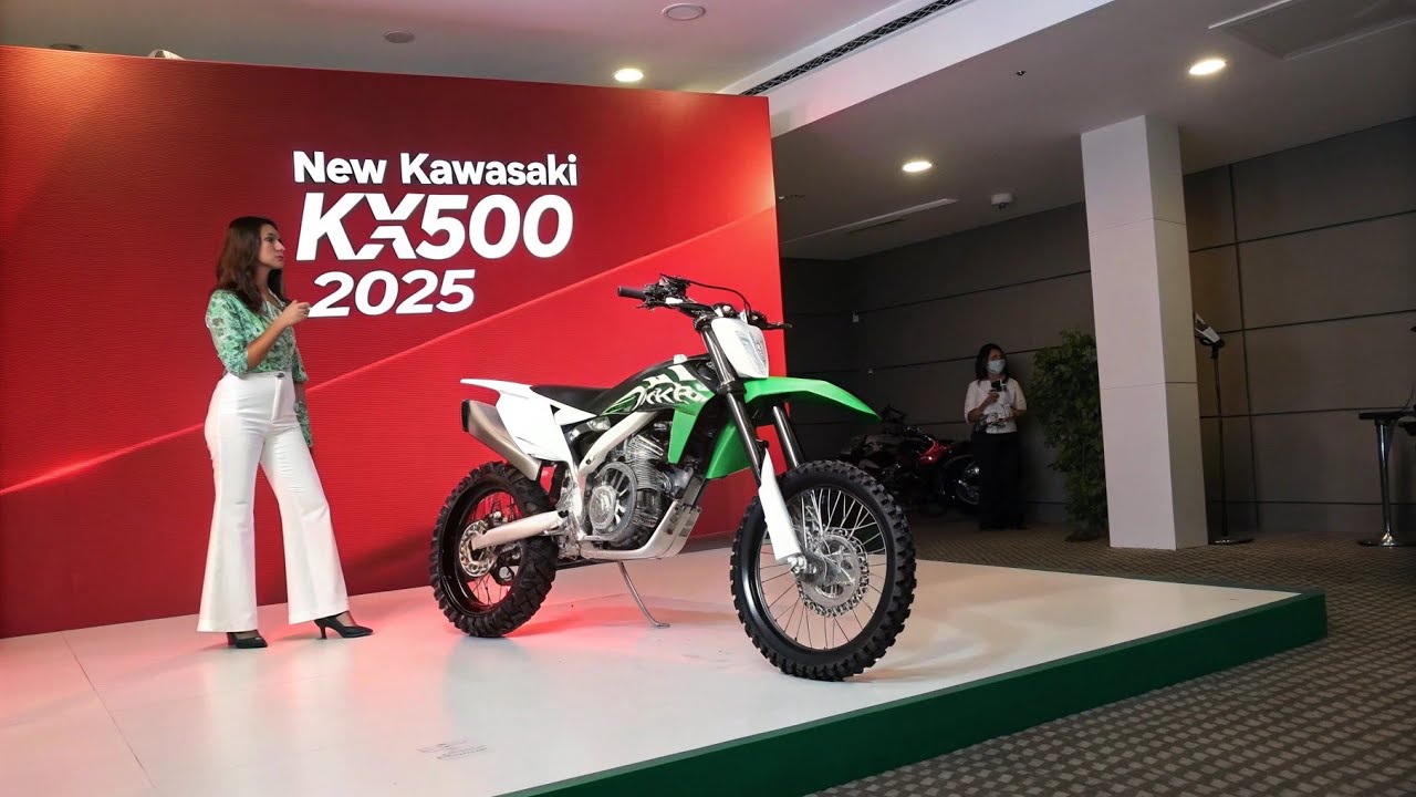 NEW 2025 Kawasaki KX500 – The Ultimate Two-Stroke Beast! - YouTube
