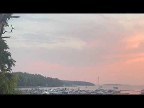 Plattsburgh Sunrise From Valcour Cottages - YouTube