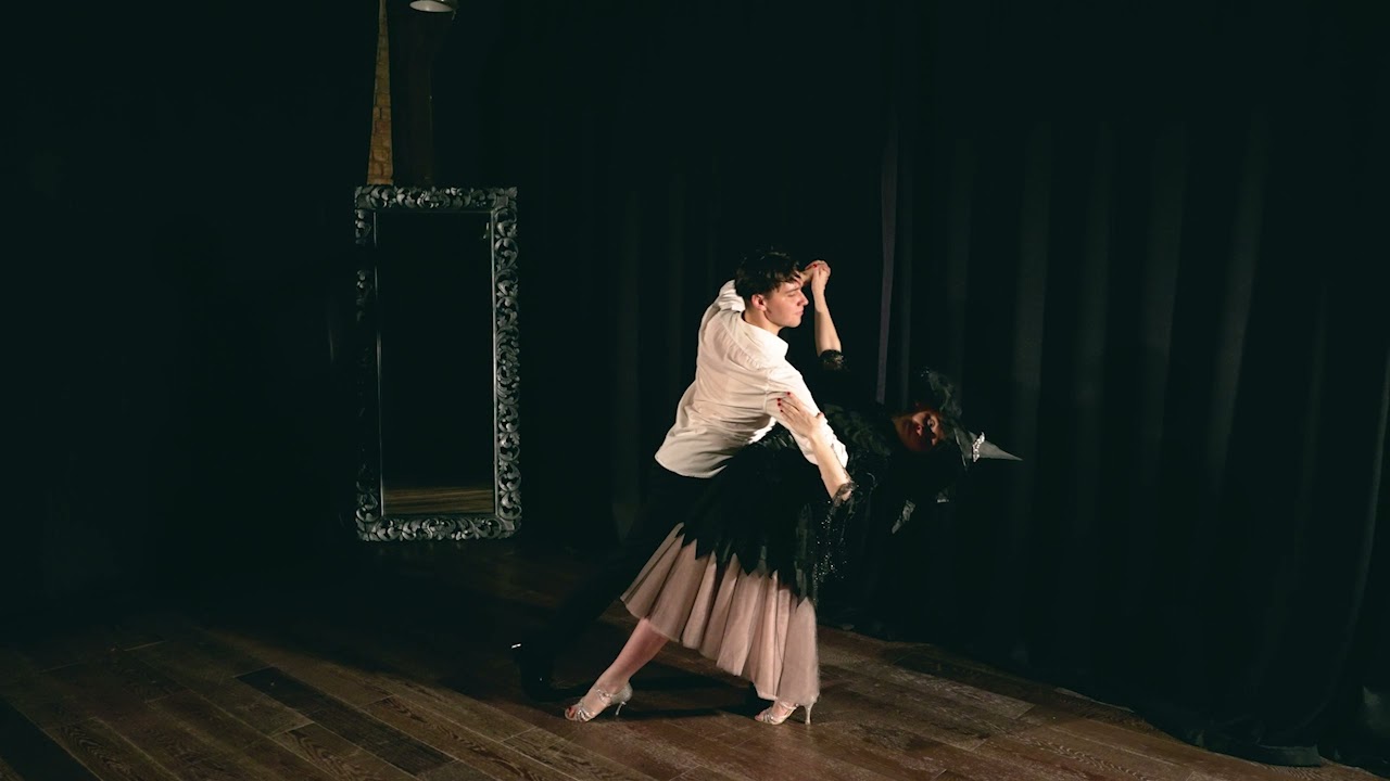 Hocus Pocus Dance - YouTube