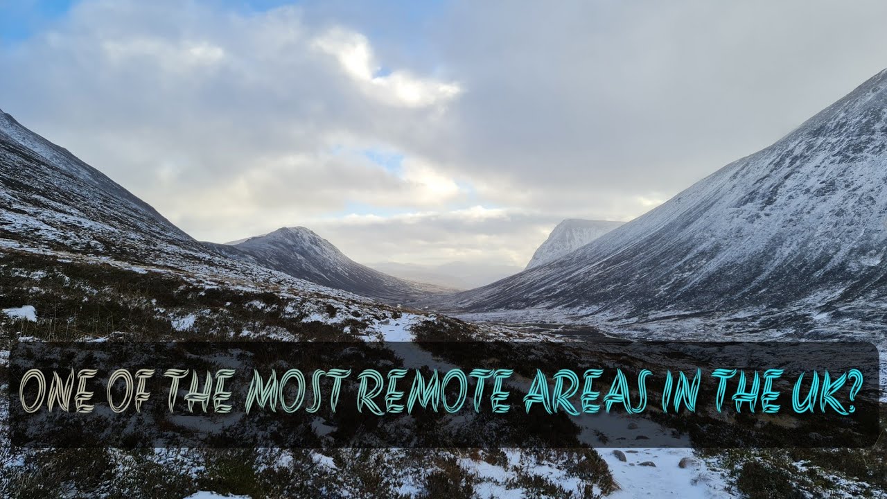 The Lairig Ghru trek (CORROUR BOTHY) - CAIRNGORMS WINTER - YouTube