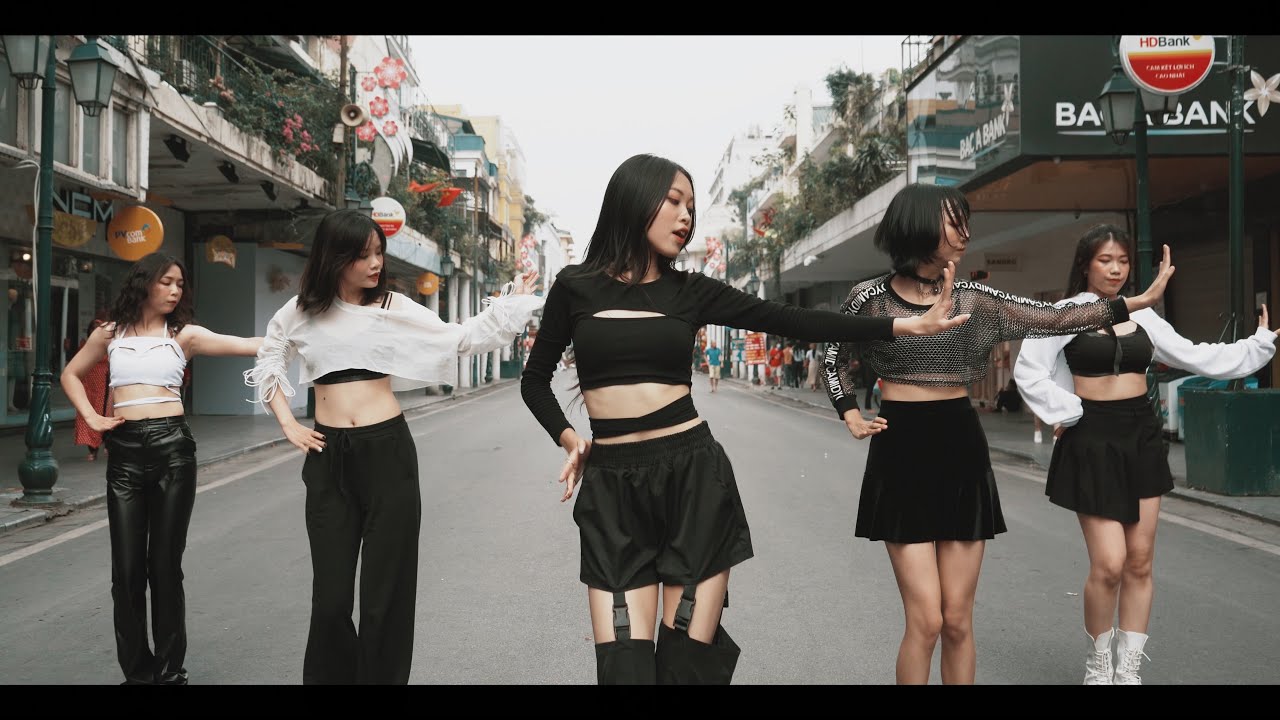 [KPOP IN PUBLIC] JEON SOMI (전소미) - 'XOXO' | Dance Cover by BlacK Kat ...