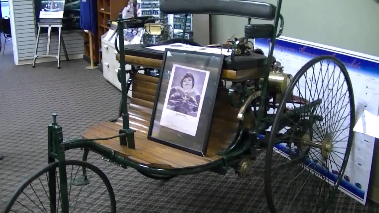 The First Automobile - 1886 Benz Patent Motorwagen Replica - YouTube