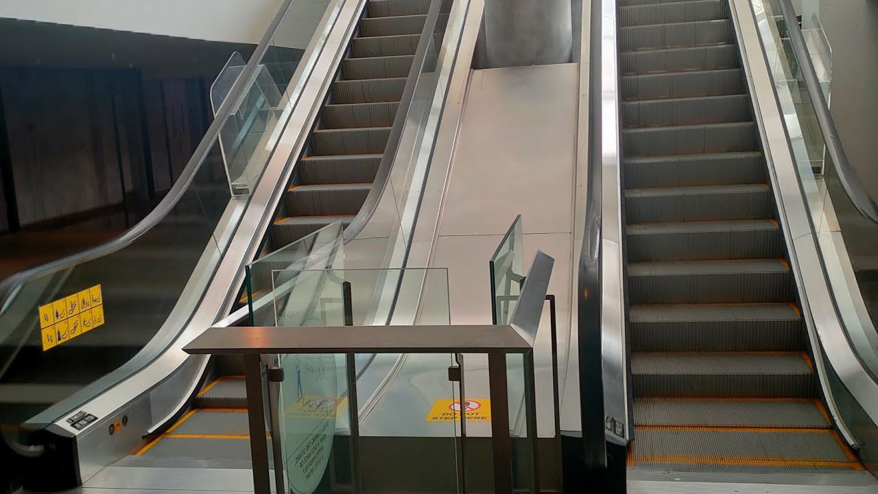 Nippon (SJEC) FES Escalators at Setia SPICE Convention Centre, Bayan ...