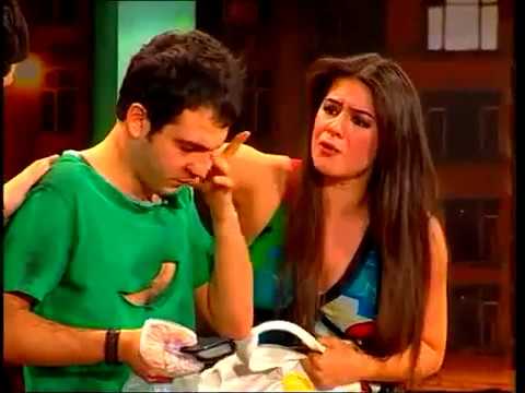 Çok Güzel Hareketler Bunlar - Kapkaç Skeci