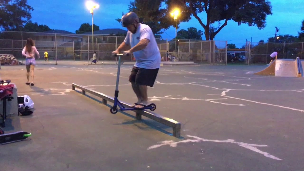 Lucky Evo Scooter - YouTube