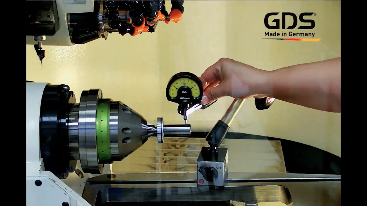 GDS SHARK 5-jaw Chuck Setup Video - YouTube