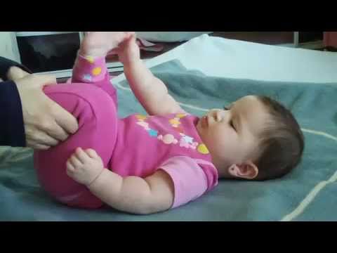 Baby Learns How to Roll [Rochel] - YouTube