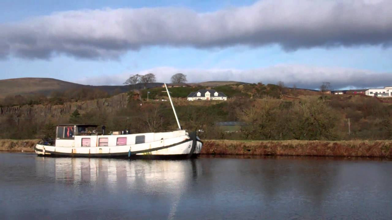 Barge Boat Cruising on the Forth and Clyde Canal Scotland - YouTube