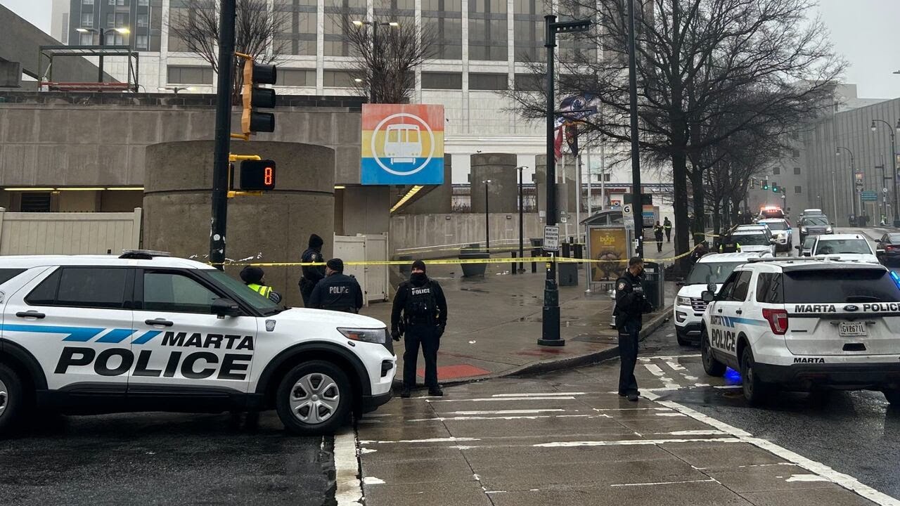 Man shot by MARTA police officer after allegedly stabbing 2 people ...