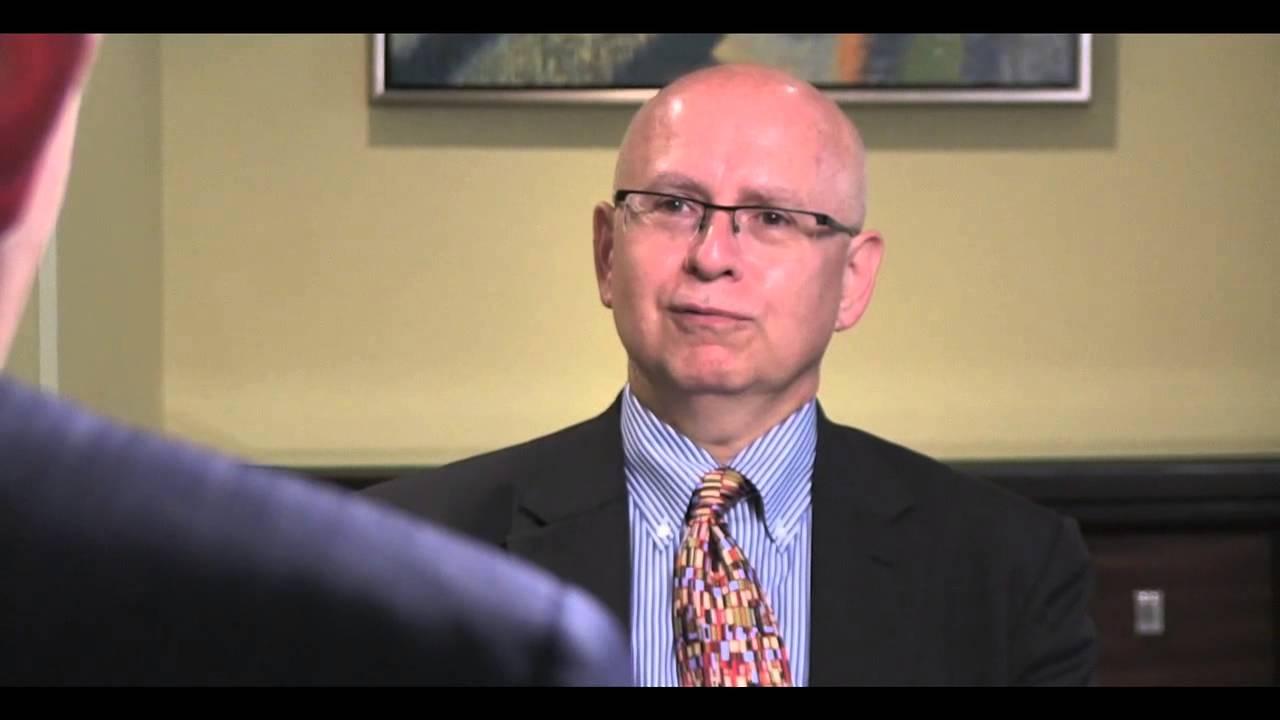Timothy Devinney talks about China's Growth - YouTube