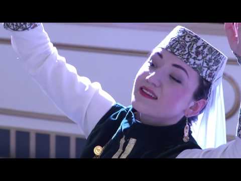 Cıyın Ansambli ve hocaları Gülnara EGİZOVA KIRIM FOLKLOR EKİBİ