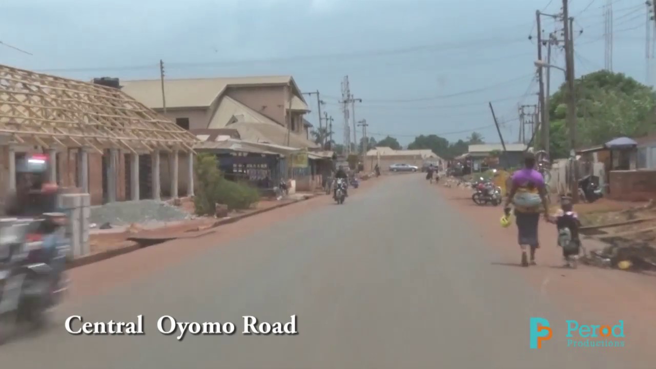 2013--Bulldozer transforming Uromi Roads--Central Oyomon, Okoukoni ...