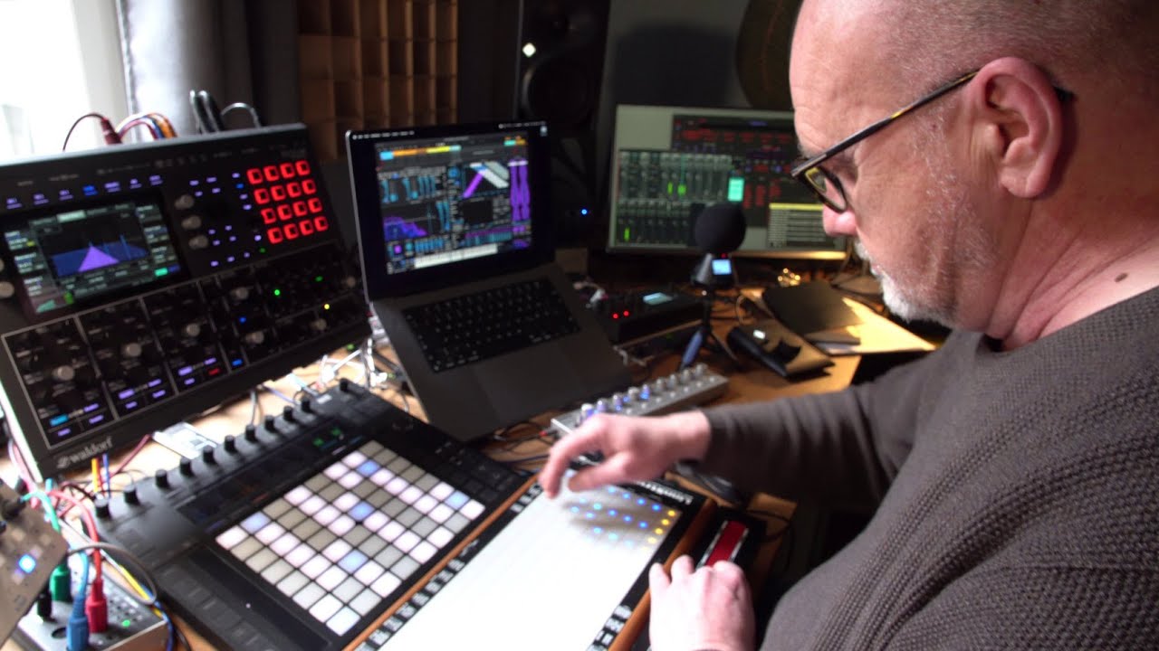 crusher-X 10.2 free update "Ulrich Müller" released - YouTube