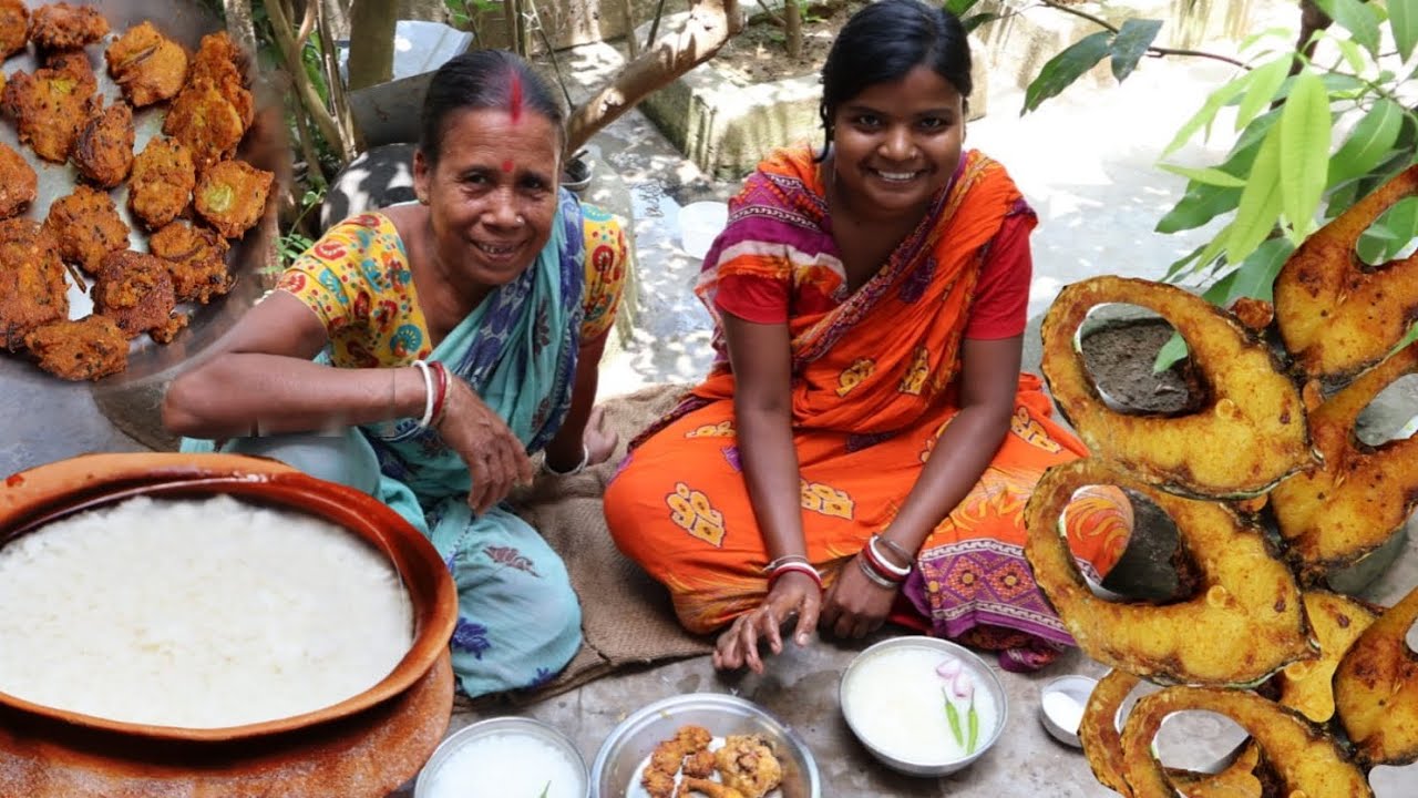 Bengali Panta Vaat cooking and eating by Santali women in tribal style ...