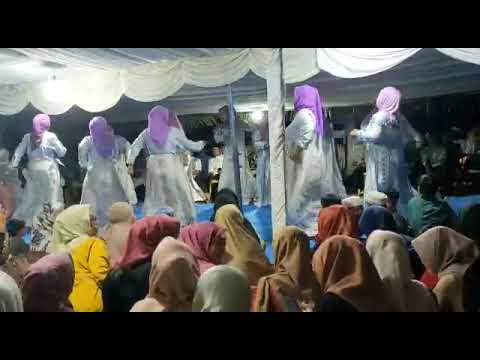 EMAK EMAK ZUMBA & JAPIN BERAKSI😍💃 - YouTube