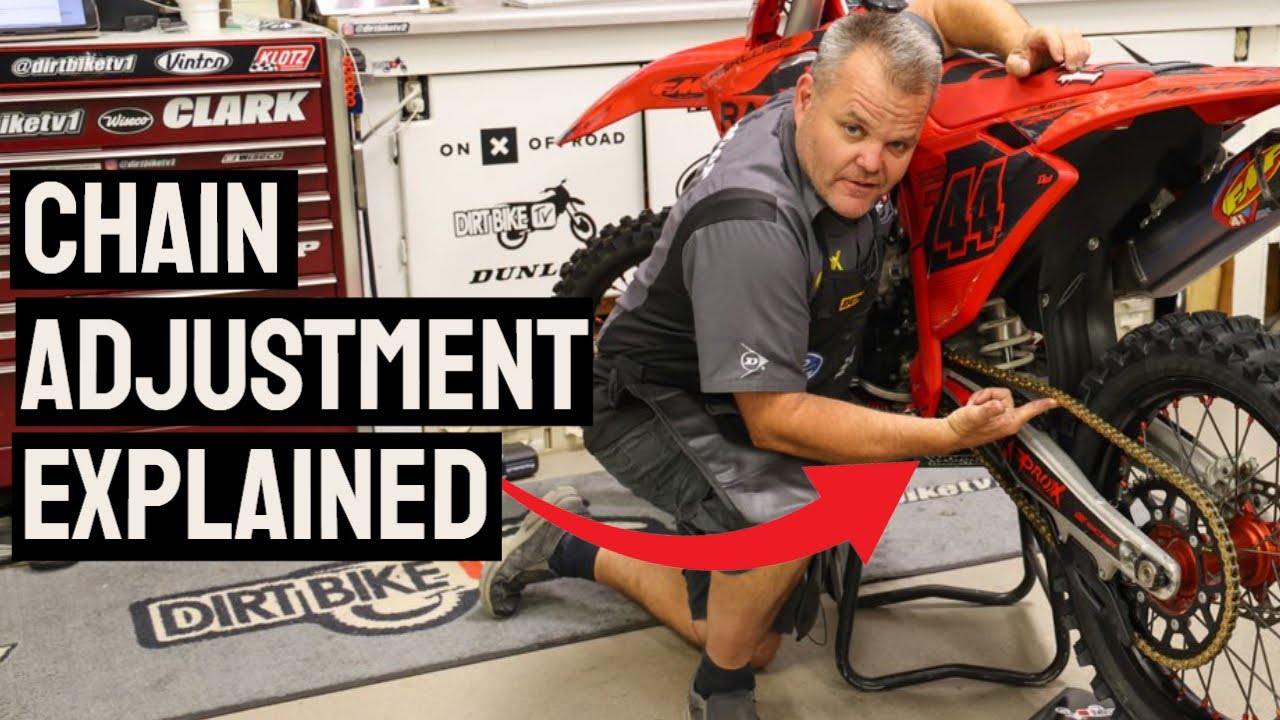How to Correctly Adjust your Chain - YouTube
