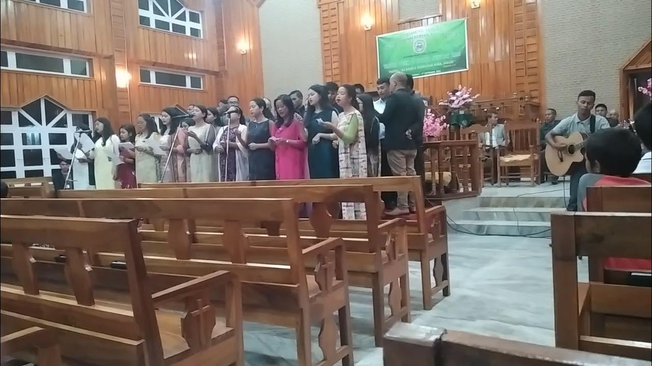 Choir Jingiaseng samla Balang Ladweitang. 1tarik ka jingiaseng ialap. (youth week ) - YouTube