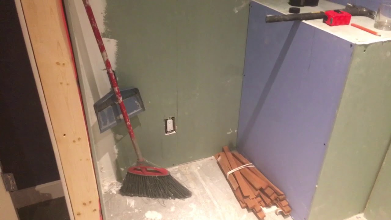 DIY walk in cigar humidor Part 5 - YouTube