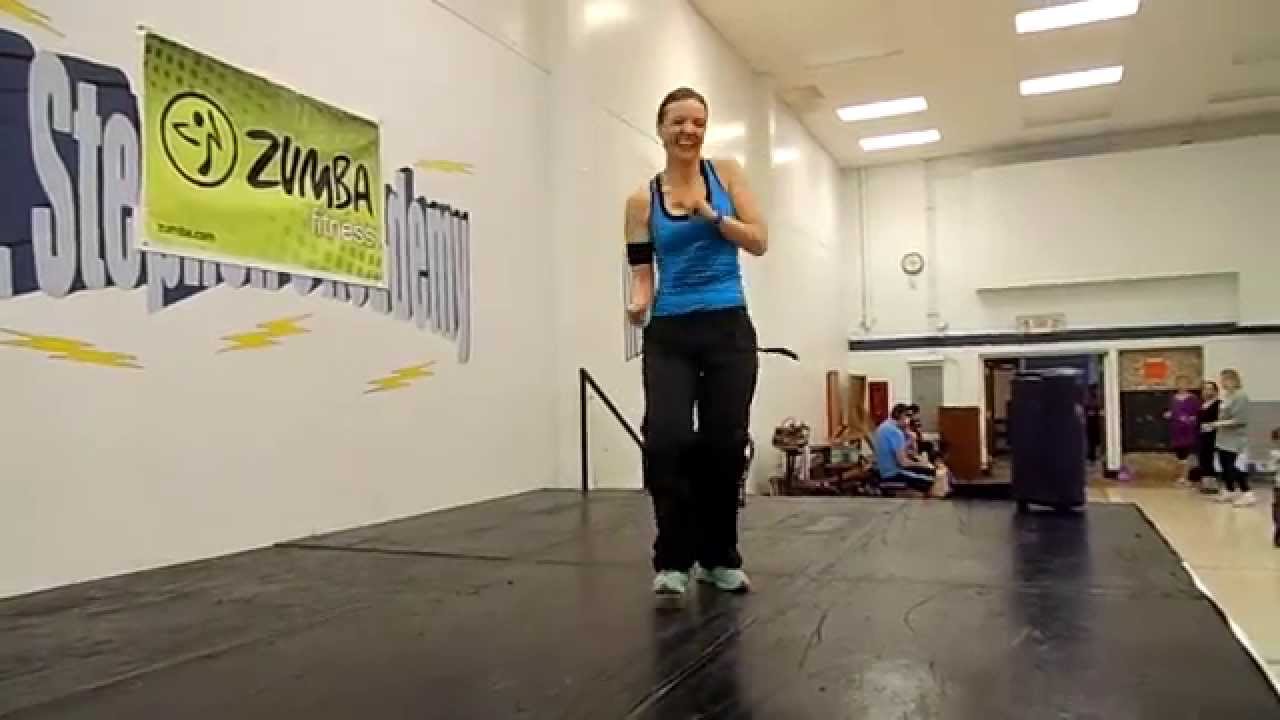 La Tusa (Salsa Choke) Dance Fitness - YouTube