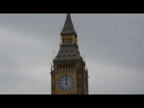 Big Ben Sounds Off - YouTube