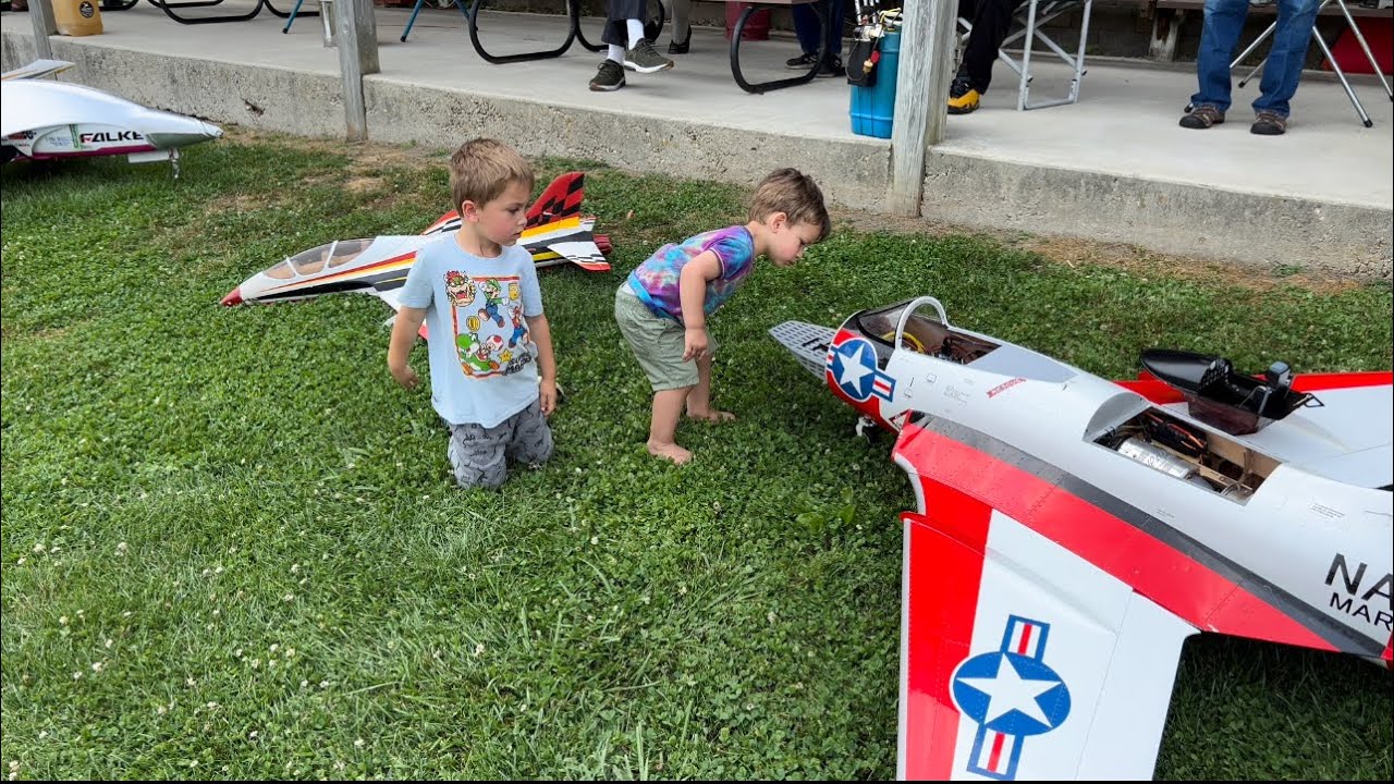 PGRC Jet Fly In: BVM Jets F9F-8 Cougar with a HARD landing - YouTube