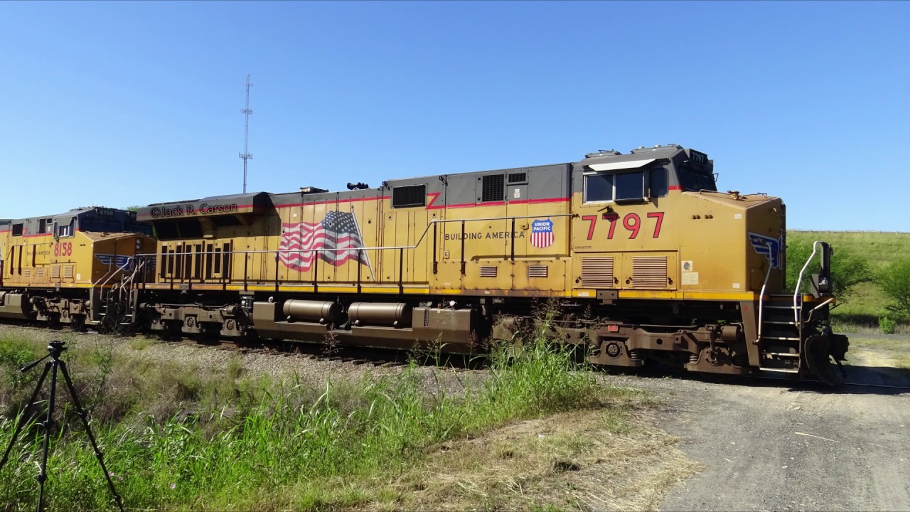 GE GEVO-12 Engine idle 5.1ch surround sound unlooped audio - YouTube