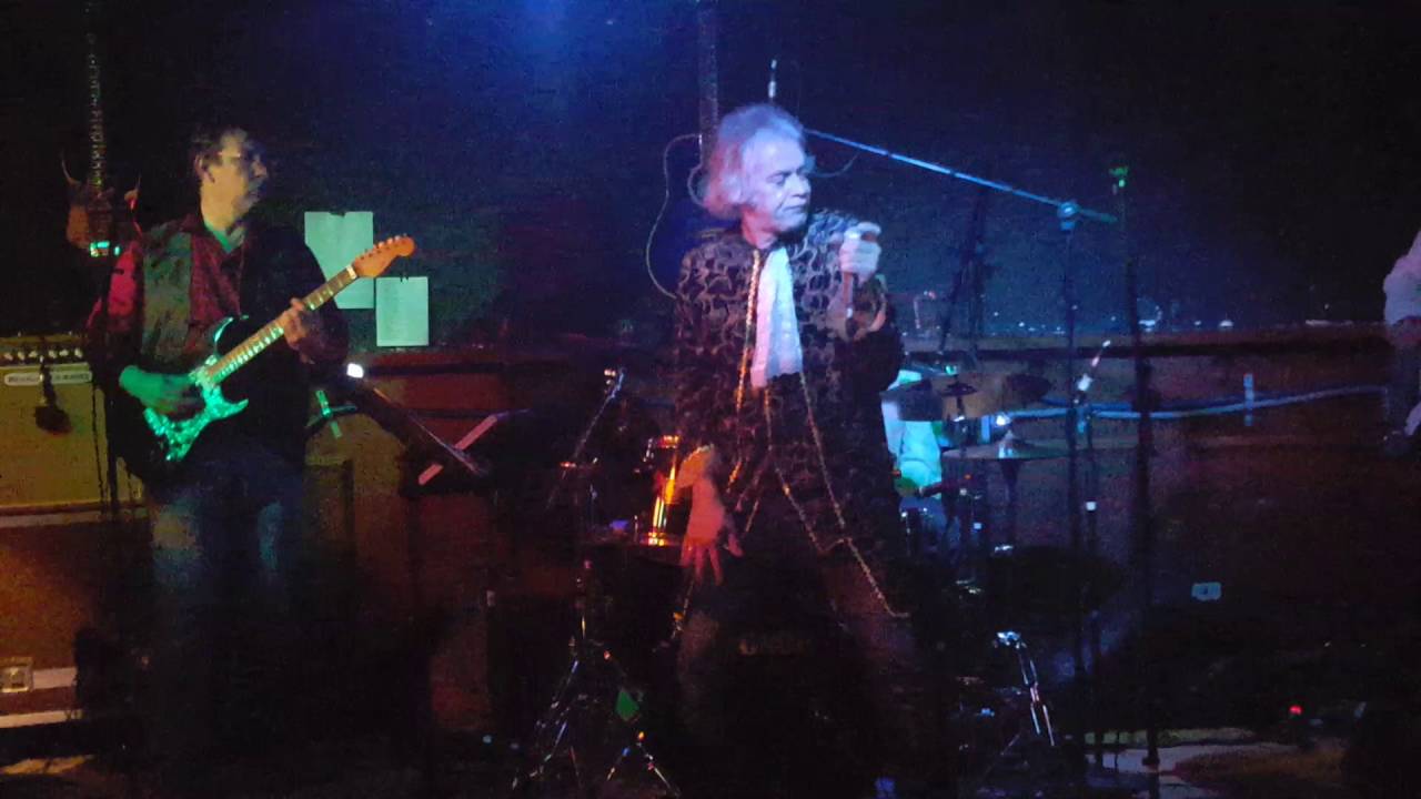 Jumping Jack Flash by Back on the road ft "Mick Jagger" - YouTube