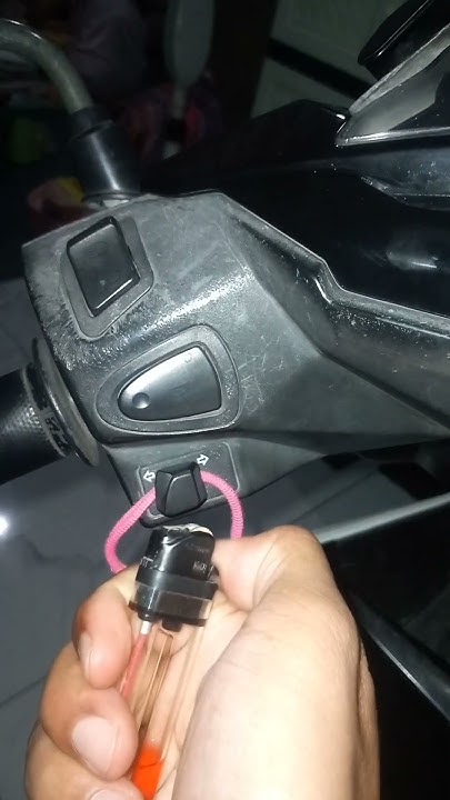 How to fix a broken motorbike horn button #motorcycle #bike #usa #shorts - YouTube