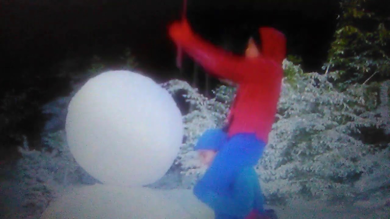 Brother & Sister Dance With Snowballs To Last 1 Standing - YouTube