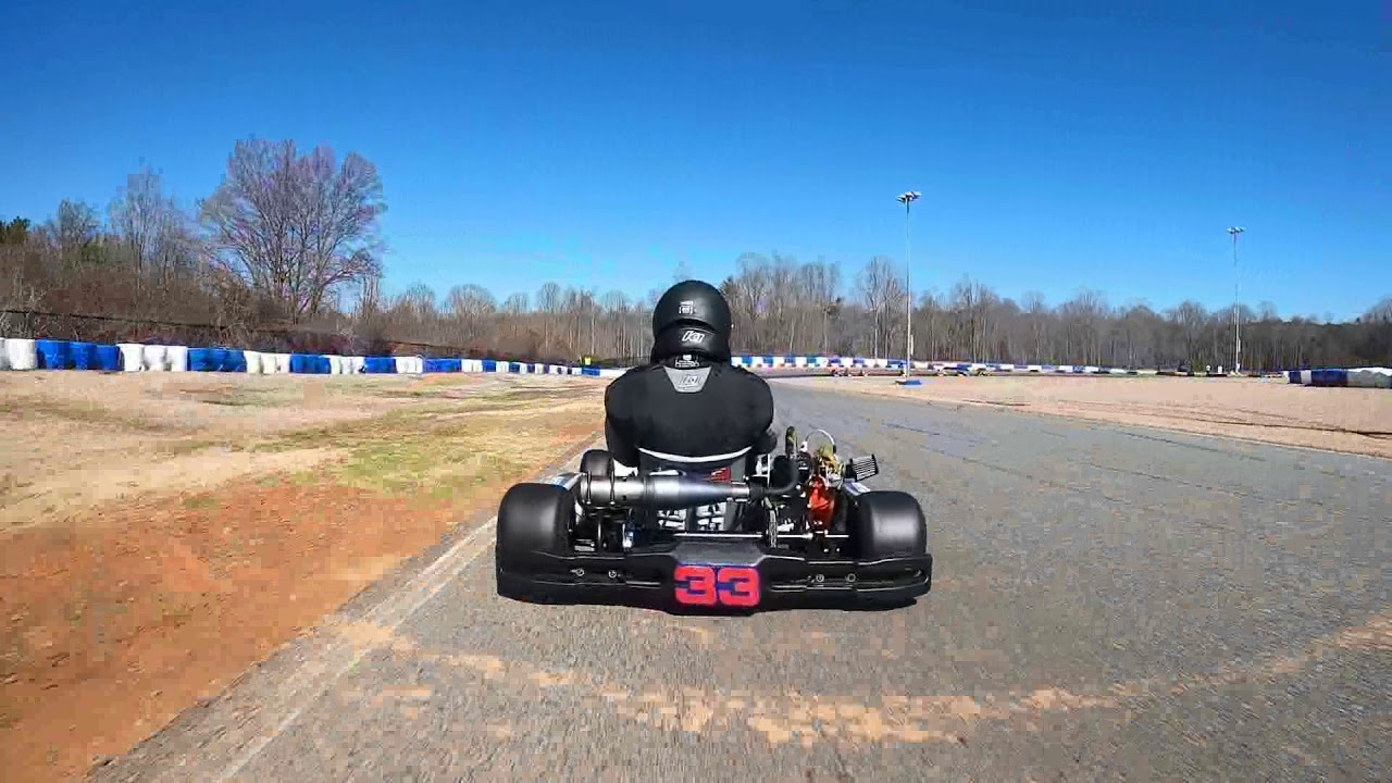Briggs 206 Heavy Final Round 1 2020 GoPro Motorplex - YouTube