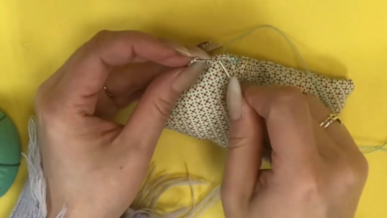 How to sew a simple pillow (Kids sewing lab 3) - YouTube
