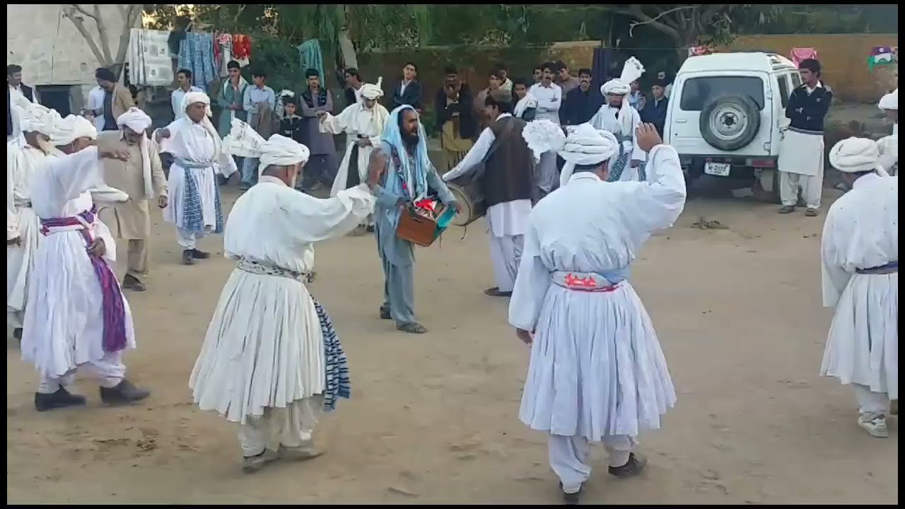 Pathan Old Attan - YouTube