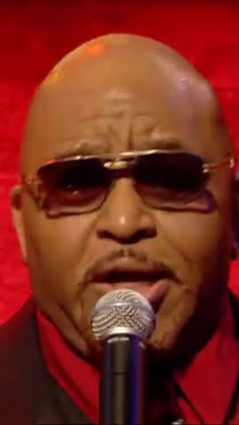Cry To Me - Solomon Burke (Live) - YouTube