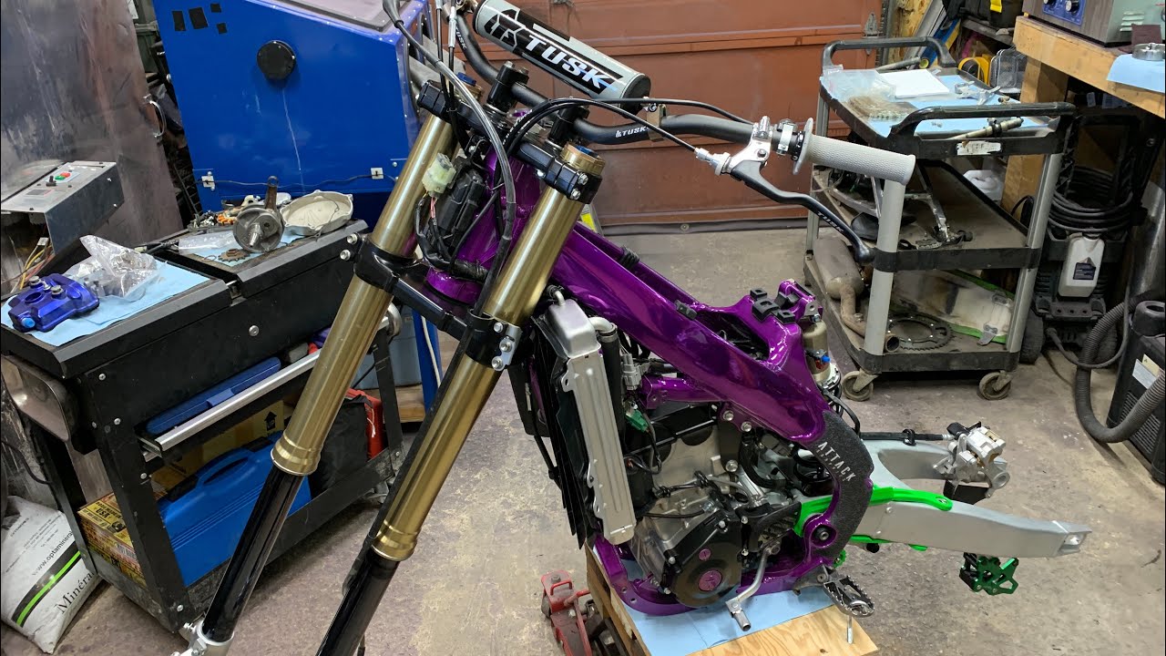 2012 KX250F REBUILD PT 8 (The build continues) - YouTube