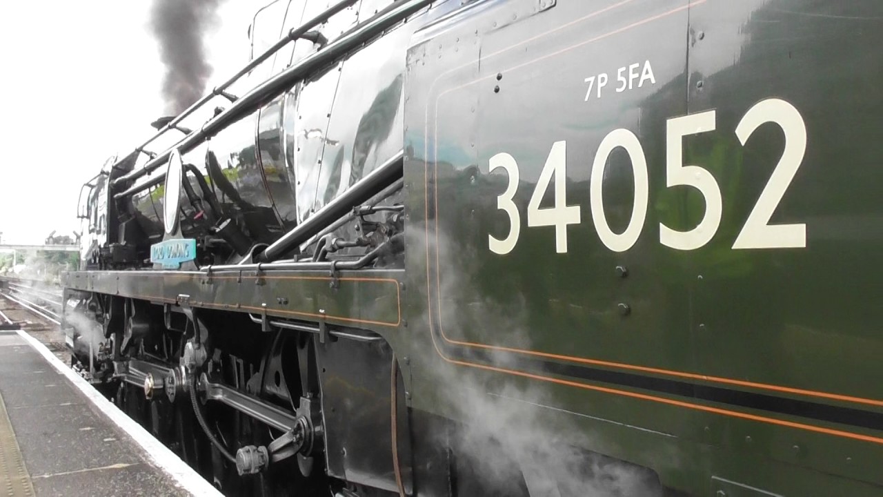 SR Pacific No 34052 Lord Dowding - 'The End of Southern Steam' Charter ...