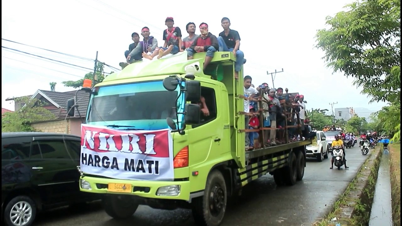 PAPUA DEMO TOLAK KEHADIRAN FPI DI TANAH PAPUA, dan PEMERINTAH SEGERA ...