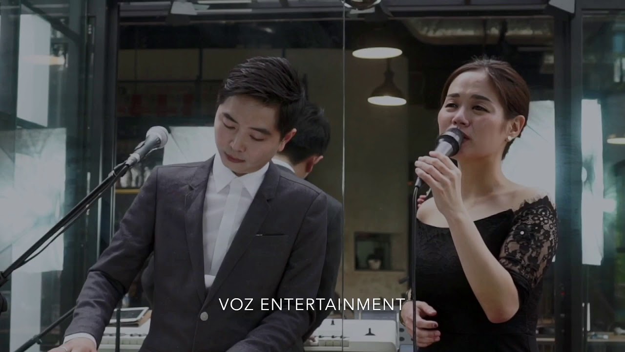 Eva Heui . Fly Me To The Moon . 亲密爱人 . Can’t Take My Eyes Off You . Voz ...