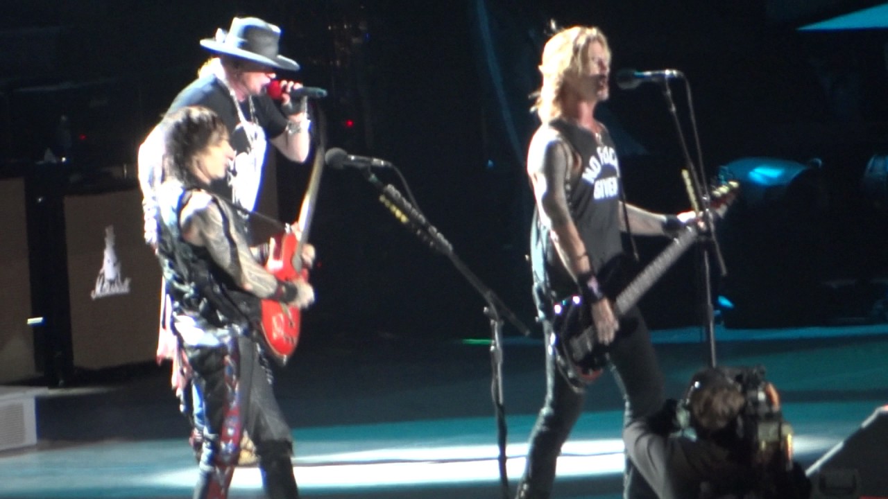 Guns N Roses - Better - Estadio Nacional Chile - 29 - 10 - 2016 - YouTube