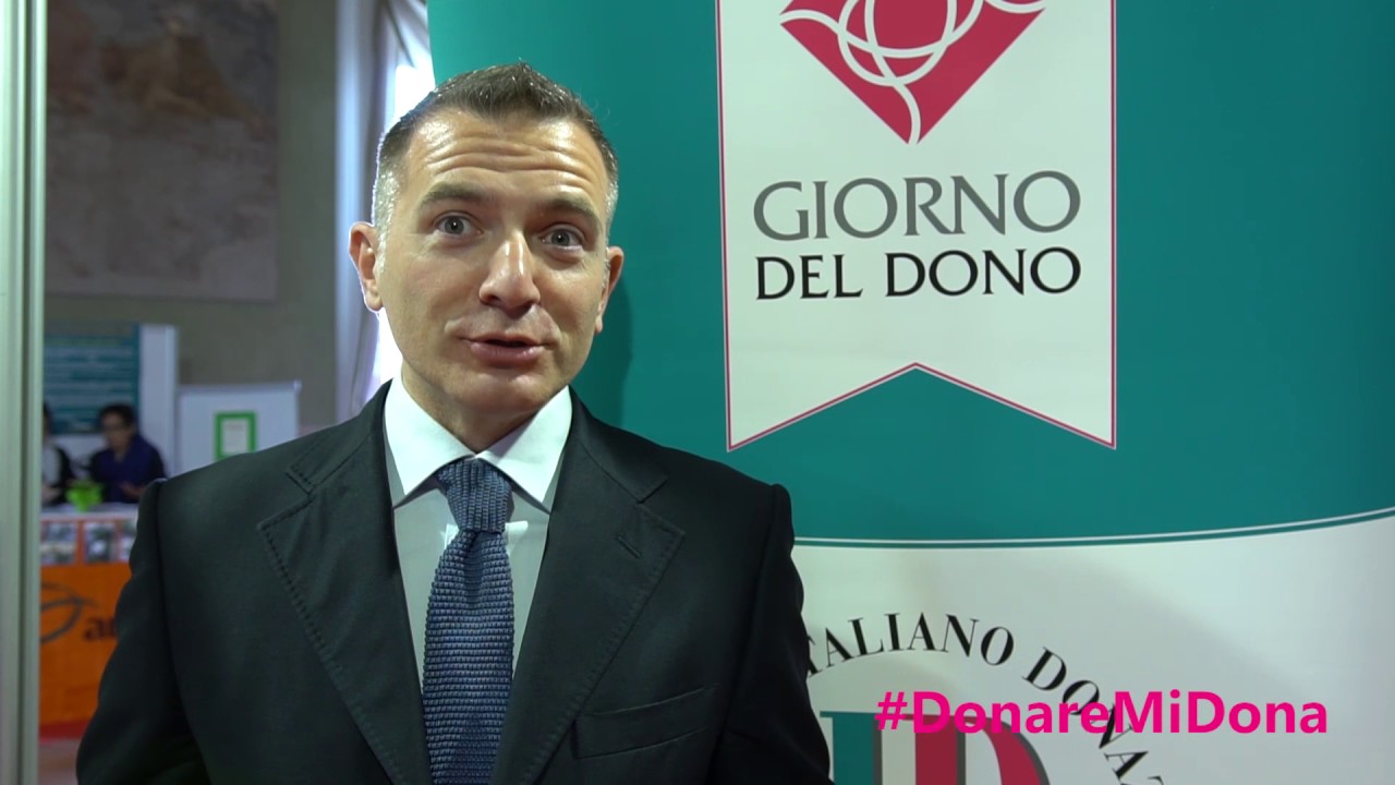 Parliamo di dono con...Raffaele Picilli - YouTube